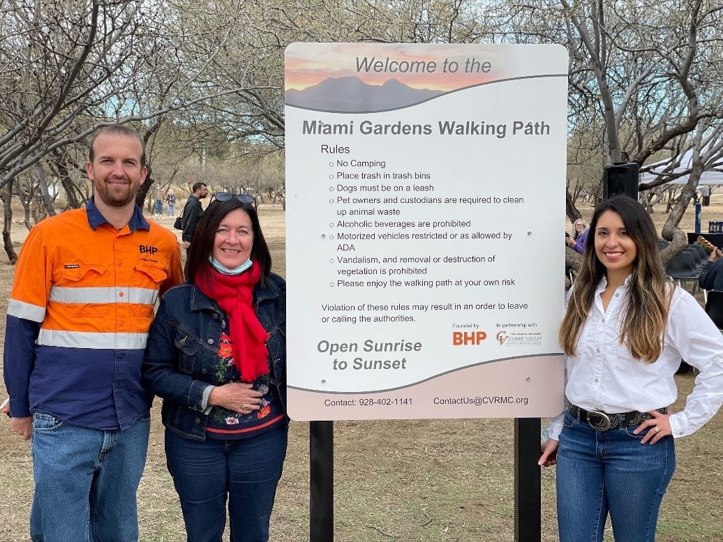 Community walking path brings joy to families in Miami